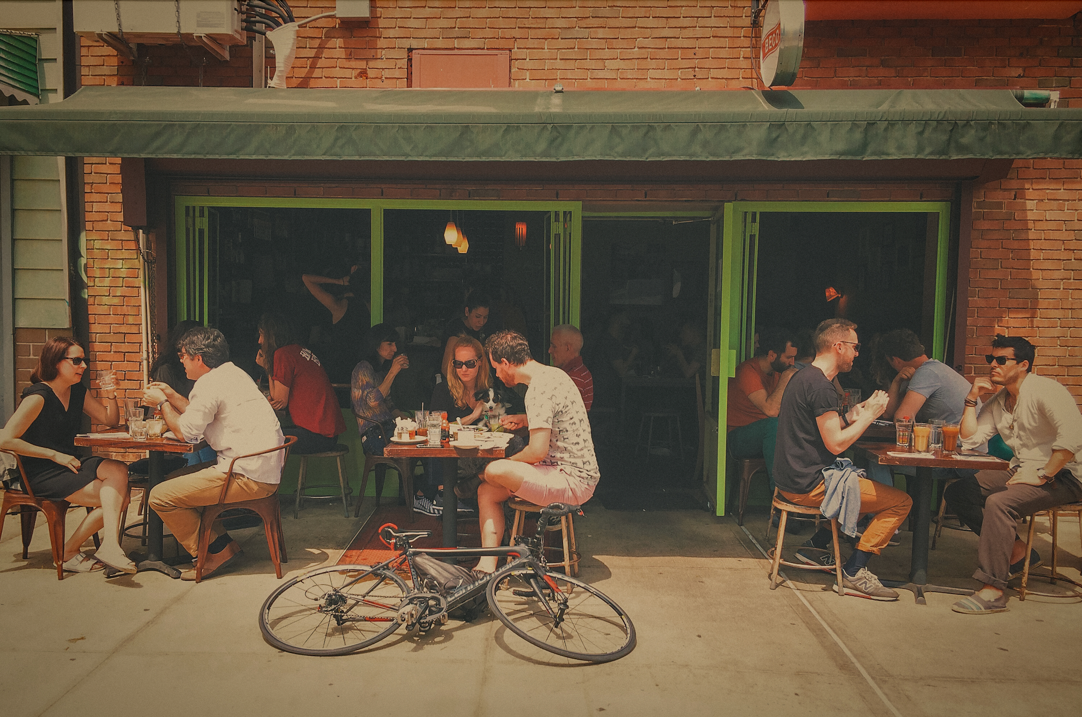 PICK UP AND DELIVERY | Beco Bar